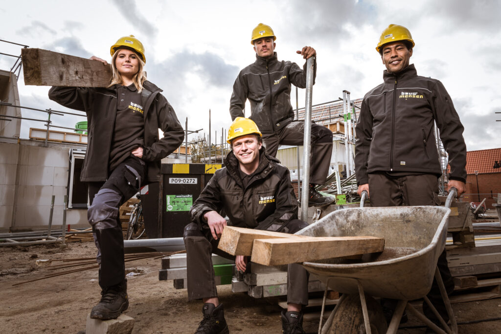 Taaltraining voor werknemers in de bouw en techniek - Bouwmensen